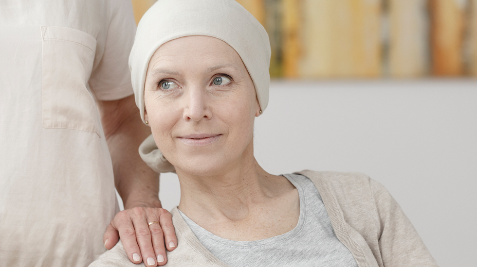 O que fazer e como apoiar uma pessoa diagnosticada com câncer - Oncocenter